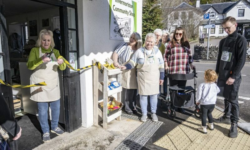 New community shop opens in Invermoriston - Plunkett UK